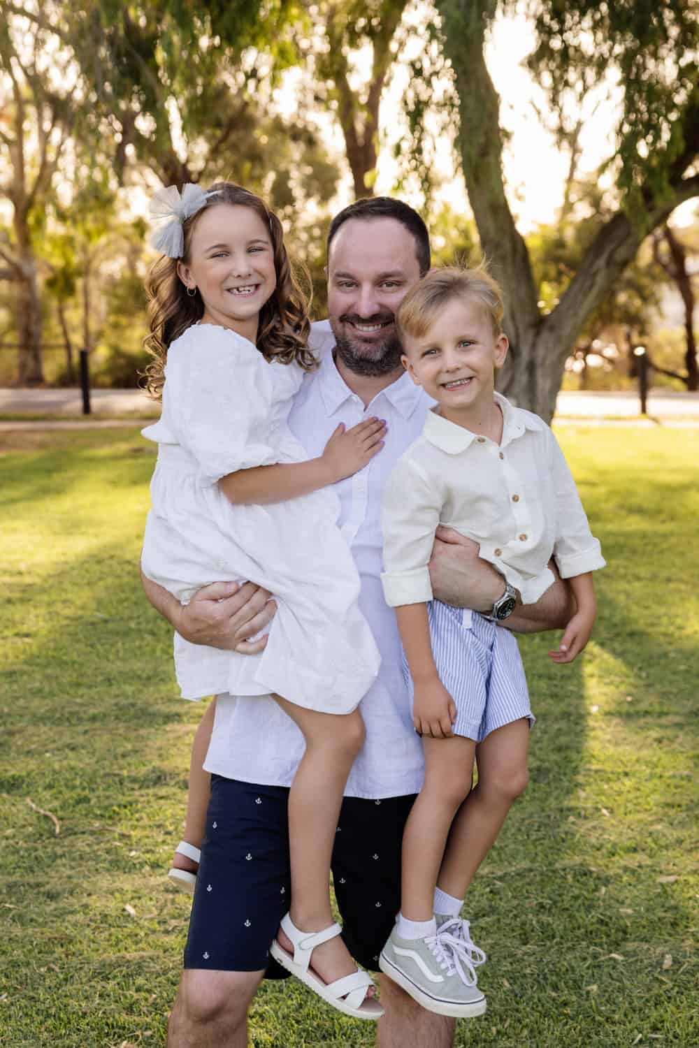 Extended Family Portrait Session at Point Walter - Lilypad Photography
